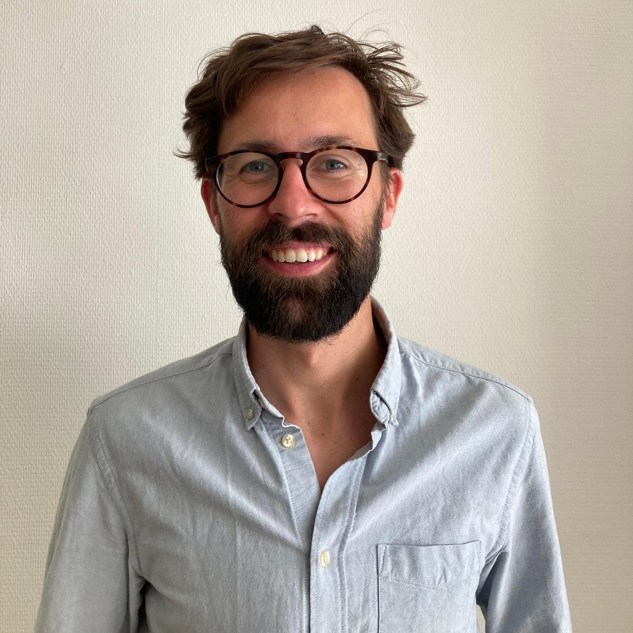 Meet The Team That Produces Our Heavy-Duty Prosthetic Fingers